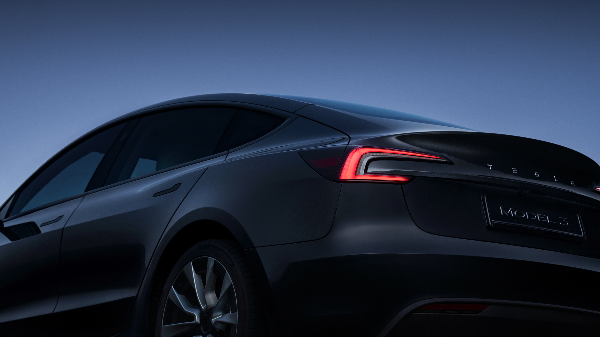 ¿700 km de autonomía? Con el Tesla Model 3 Long Range RWD es posible