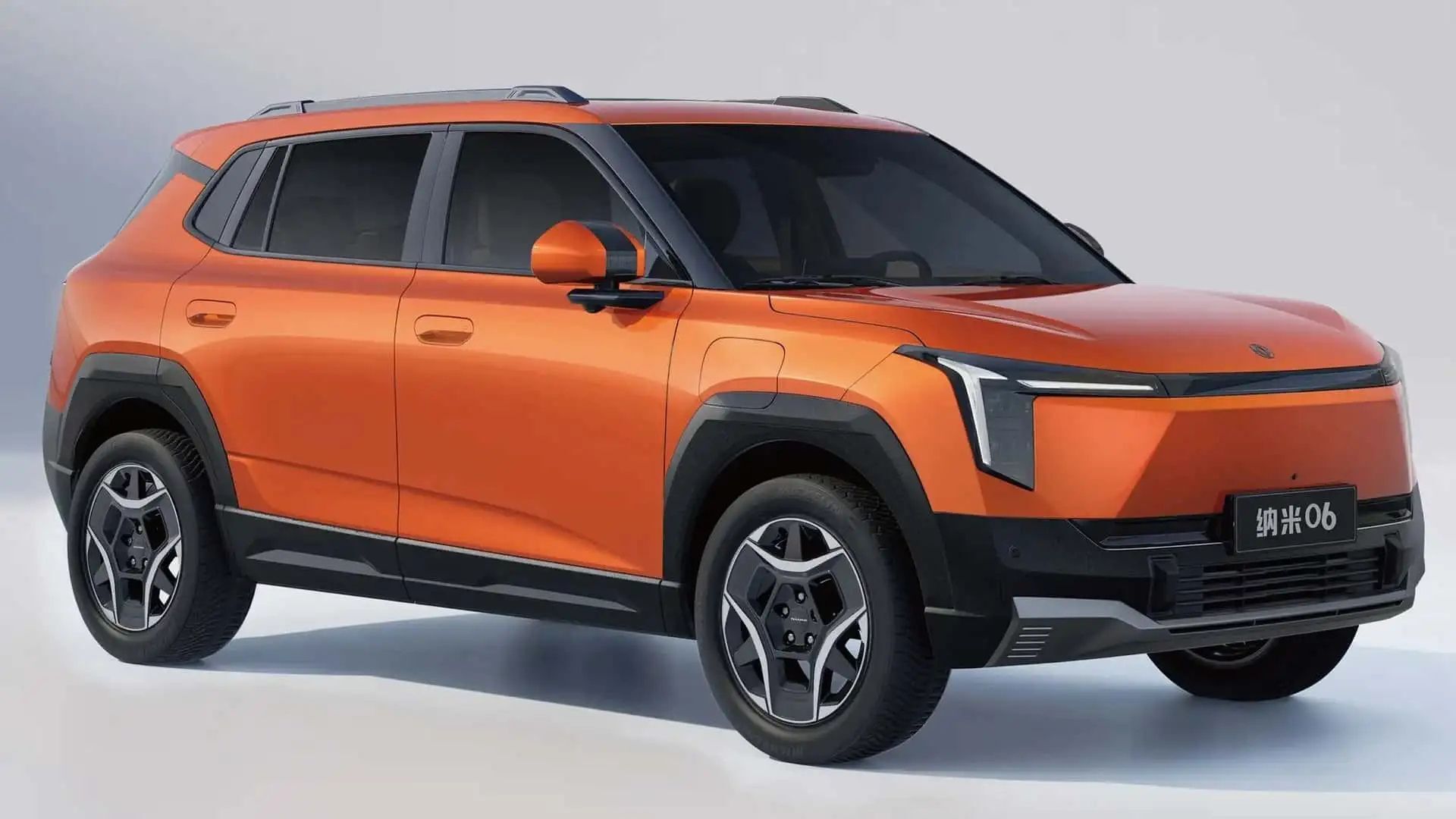 Dongfeng presenta el SUV eléctrico Nammi 06